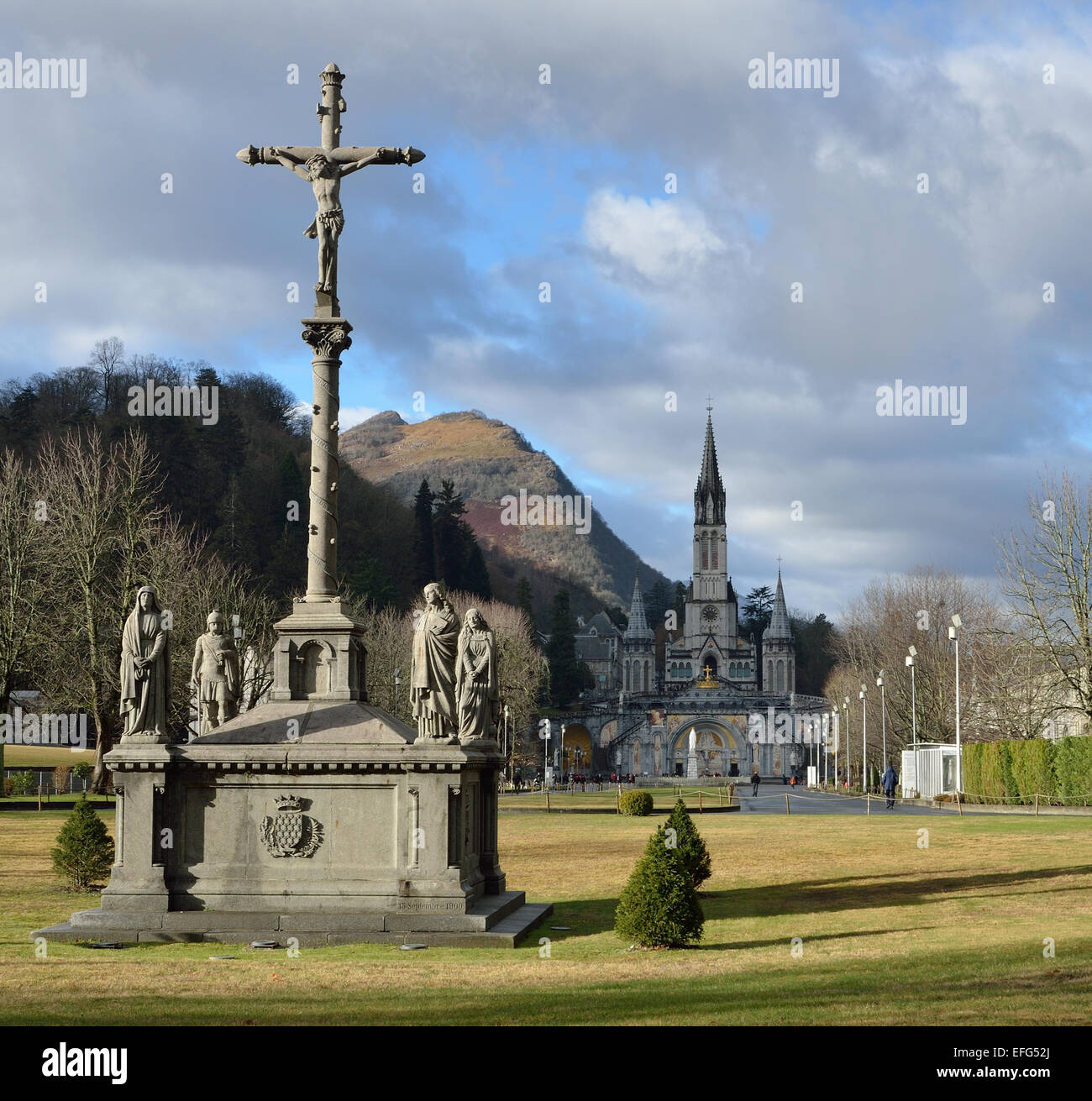 Lourdes square hi-res stock photography and images - Alamy