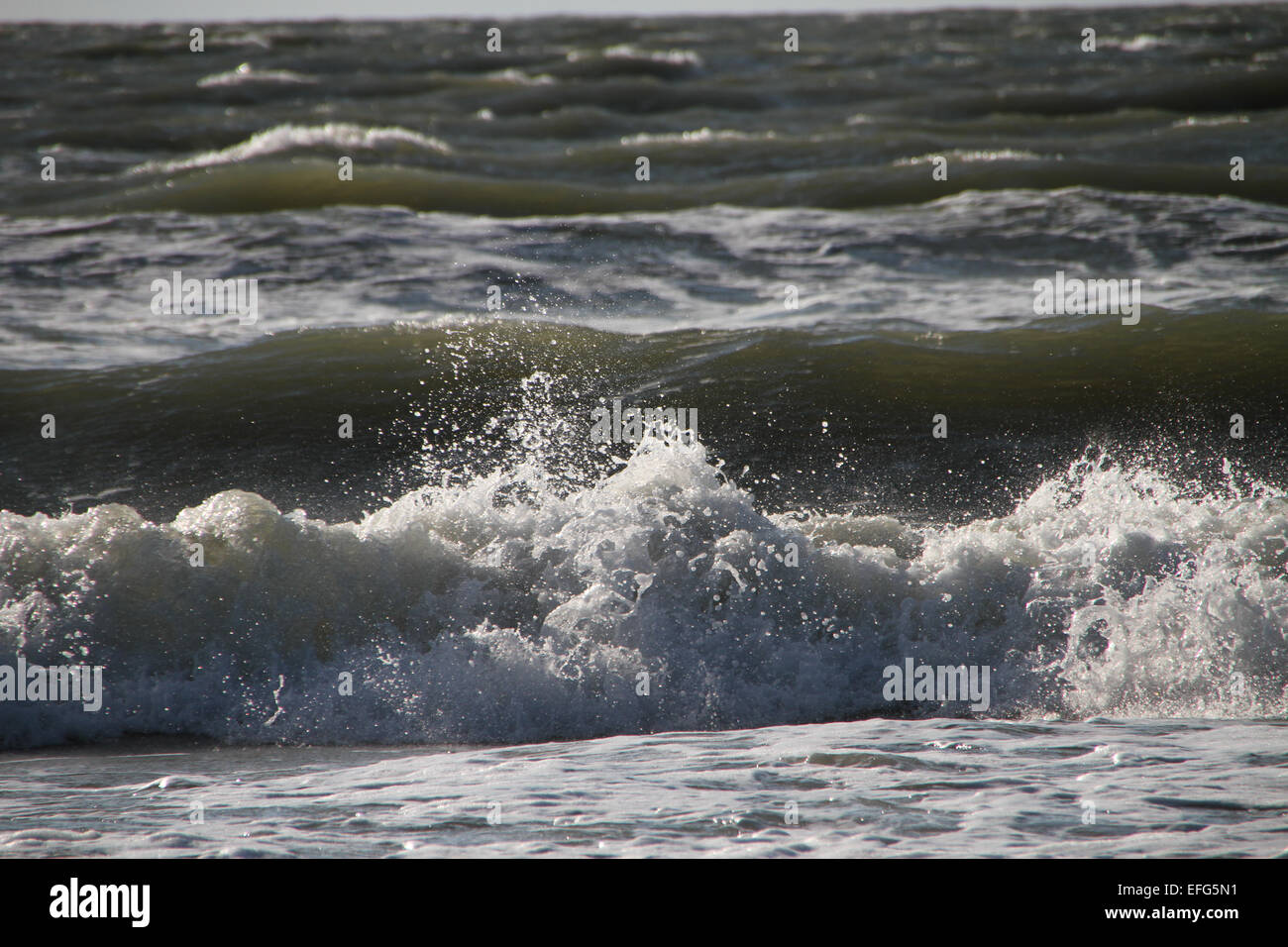 Wave foam on white hi-res stock photography and images - Alamy
