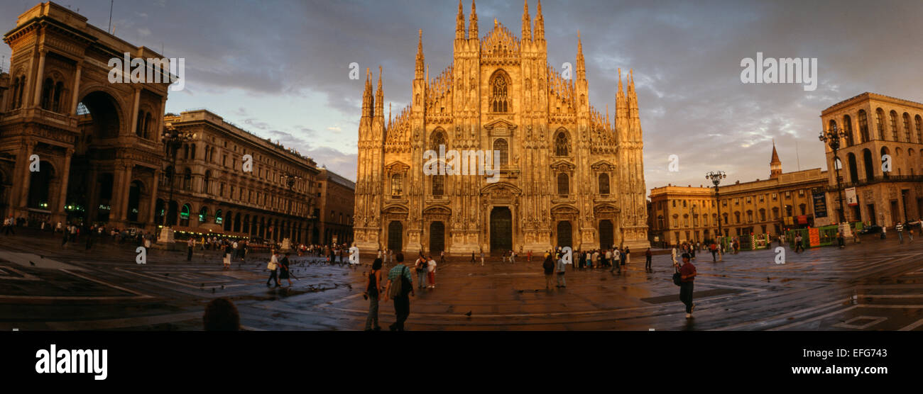 Duomo square and cathedral. Milan. Italy Stock Photo - Alamy