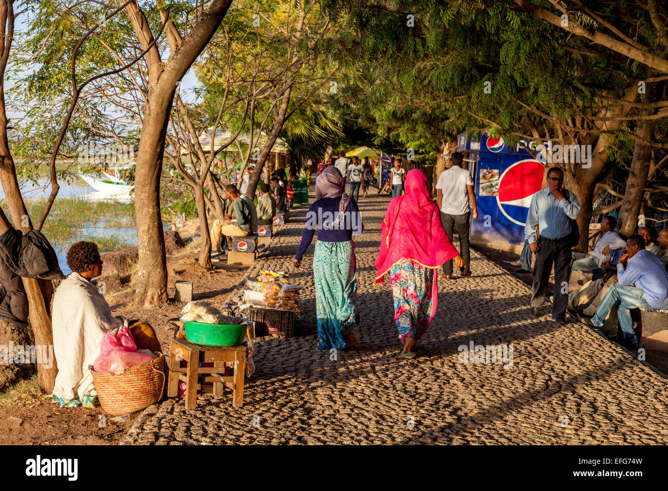 Lakeside Path, Lake Hawassa, Hawassa, Ethiopia Stock Photo - Alamy