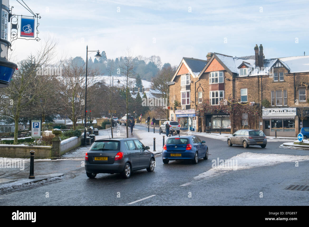 Matlock town centre in derbyshire hi-res stock photography and images ...