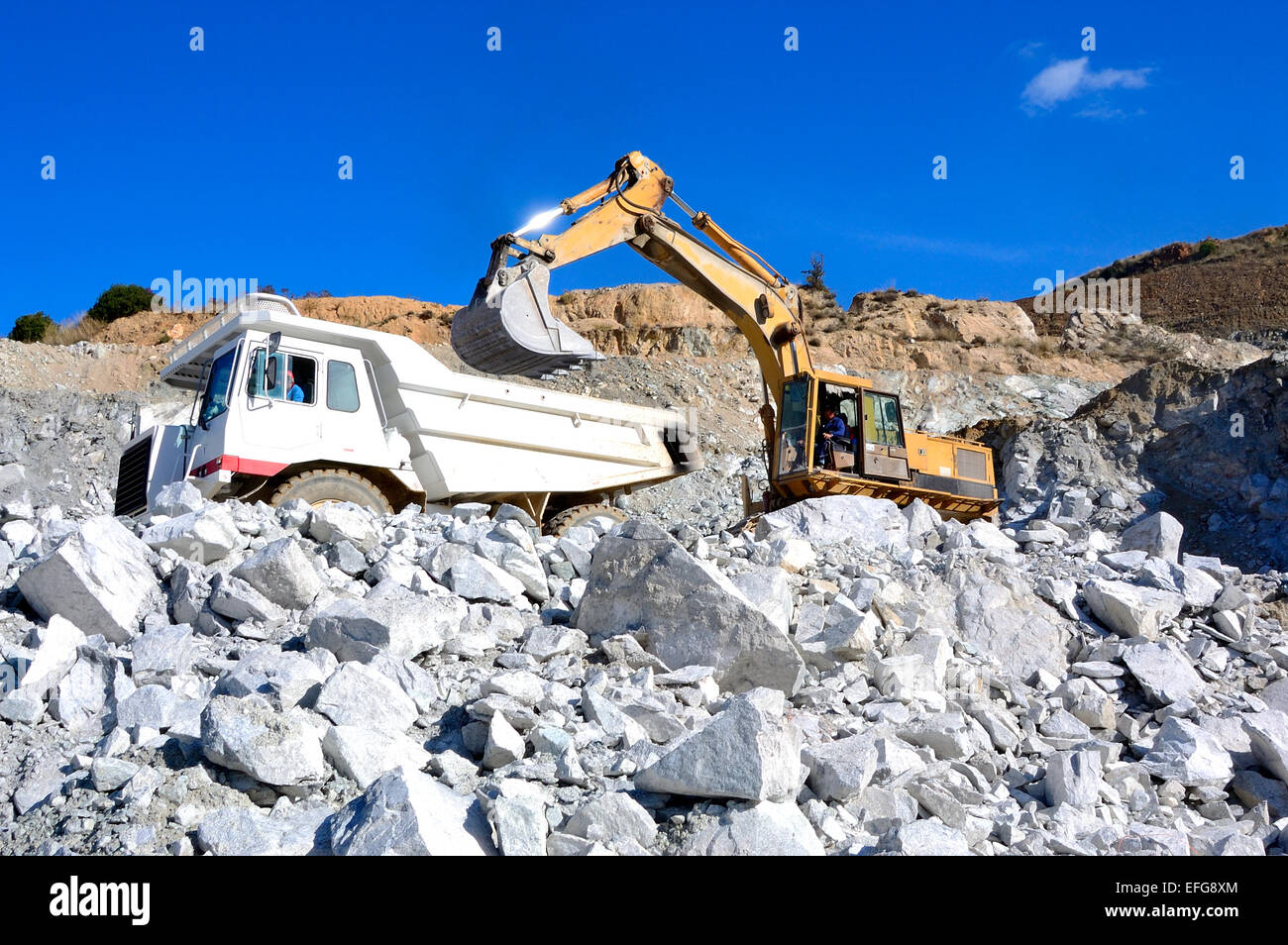 Vehicles working in quarry in hi-res stock photography and images - Alamy