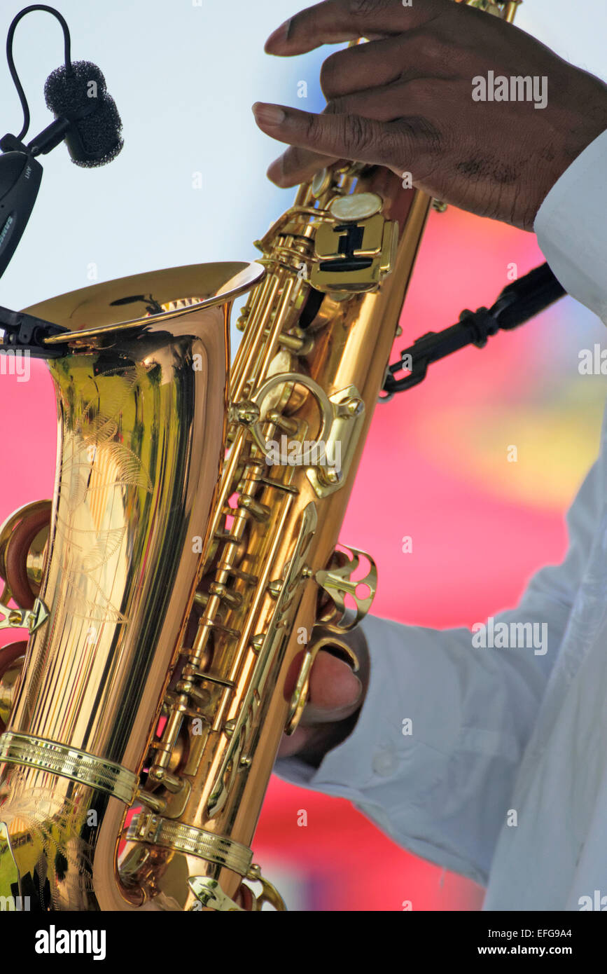 Sax illustration hi-res stock photography and images - Alamy