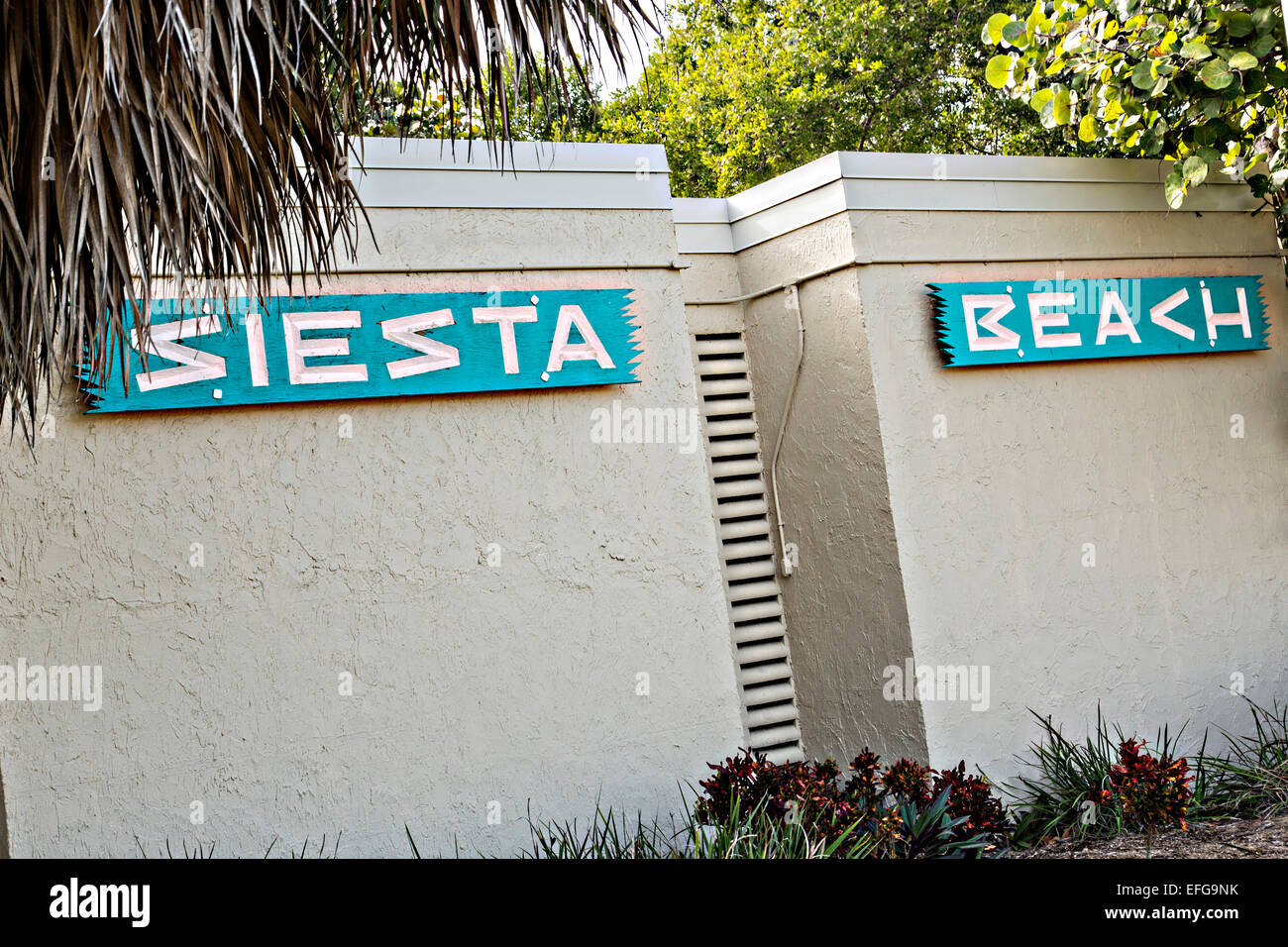 Siesta Beach sign Siesta Key Sarasota, Florida Stock Photo - Alamy
