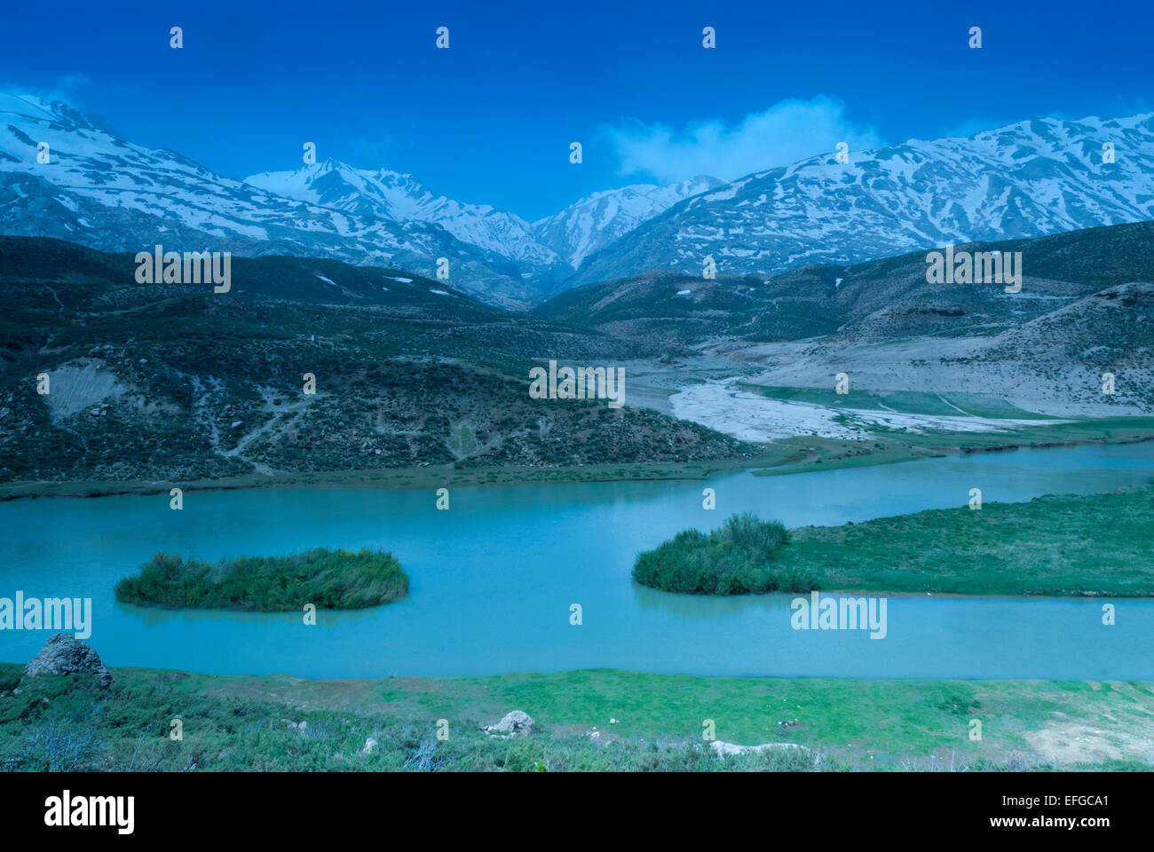 Zagros mountains hi-res stock photography and images - Alamy