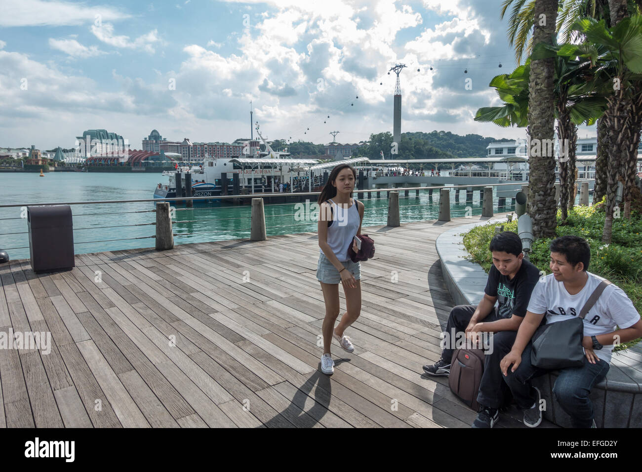 Sentosa Boardwalk High Resolution Stock Photography and Images - Alamy