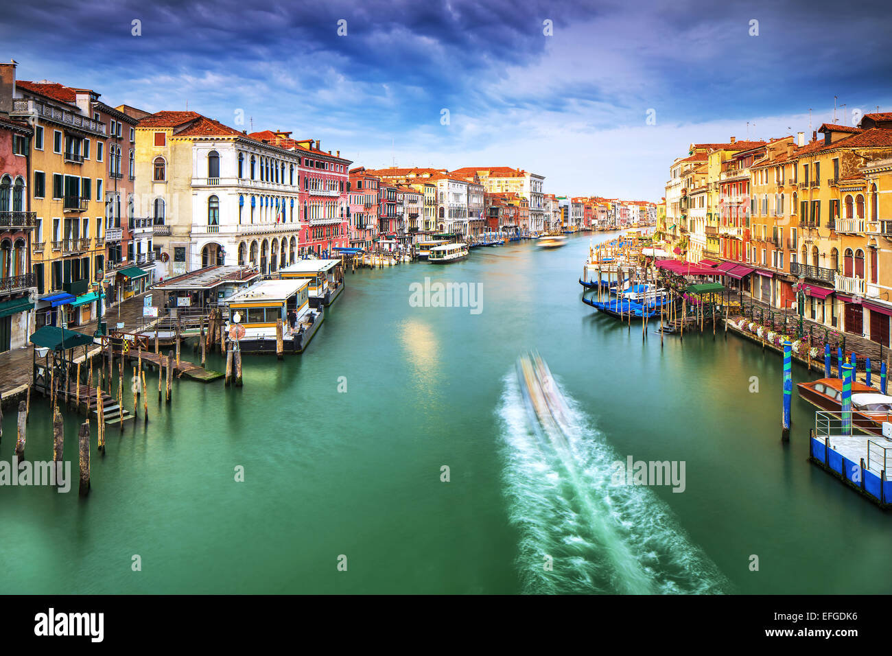 Beautiful Venice city on sunny day, wonderful water channel between ...
