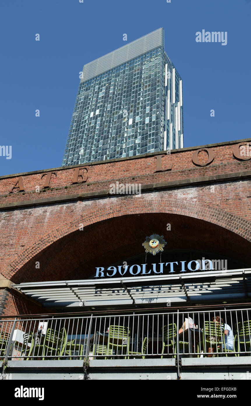 Revolution bar hi-res stock photography and images - Alamy