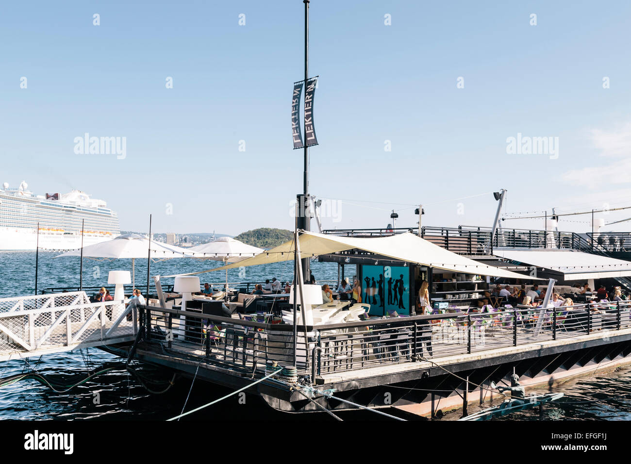 Floating restaurant, Aker Brygge, Oslo, Norway Stock Photo - Alamy
