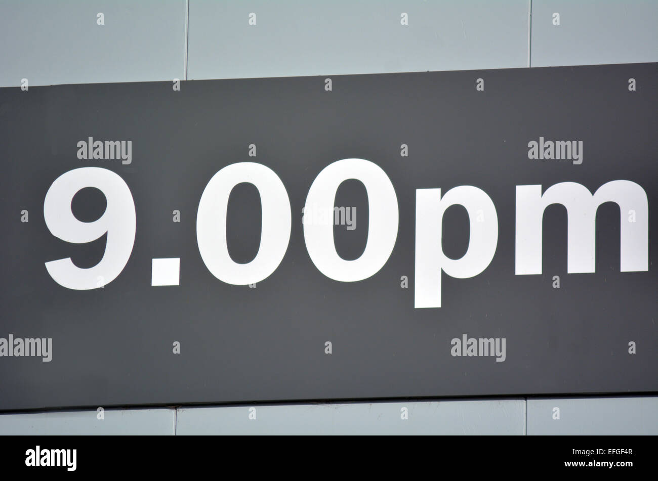 Clock 9.00 High Resolution Stock Photography and Images - Alamy