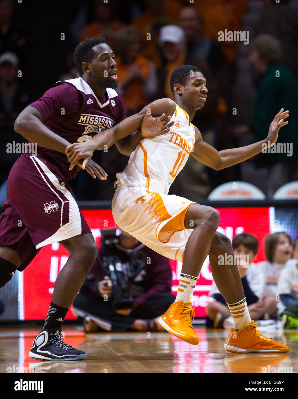 Knoxville, Tennessee, USA. 3rd February, 2015. Tariq Owens #11 of the ...