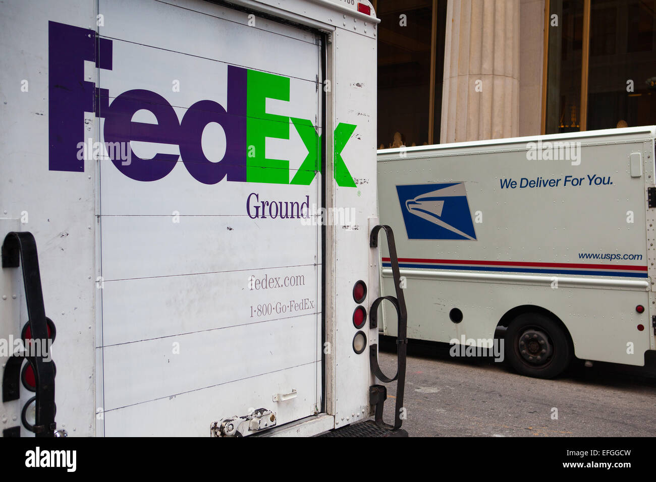 Cargo serv hi-res stock photography and images - Alamy