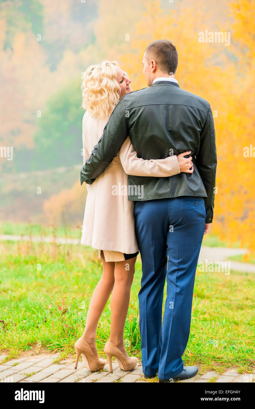 Embracing fall hi-res stock photography and images - Alamy