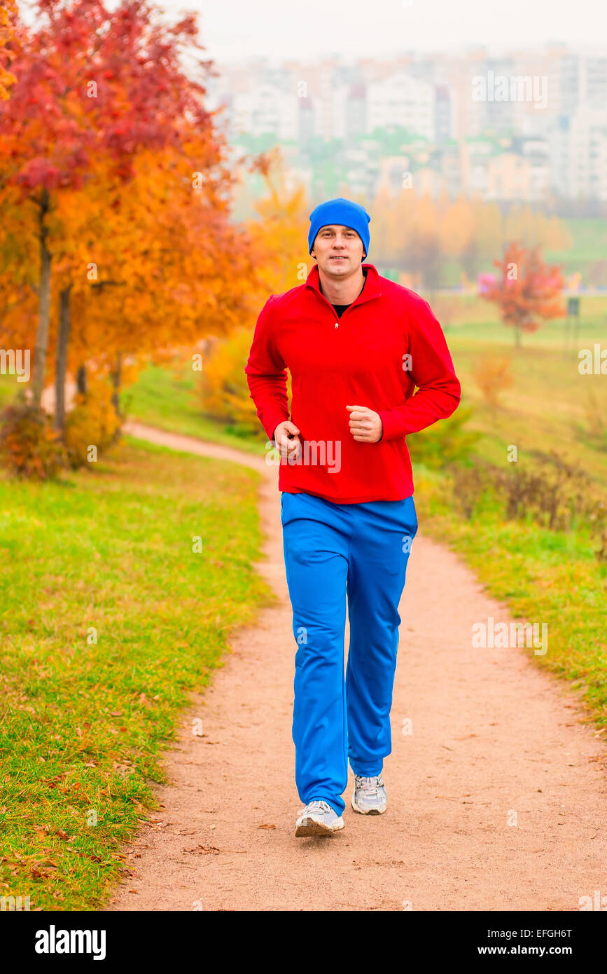 Muscular male jogging hi-res stock photography and images - Alamy