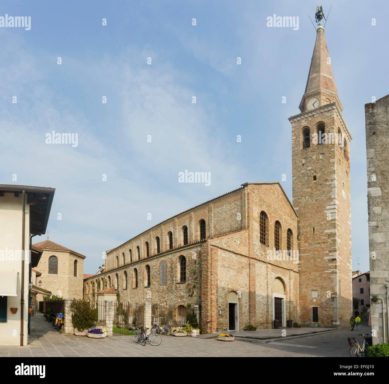 Giulia basilica hi-res stock photography and images - Alamy