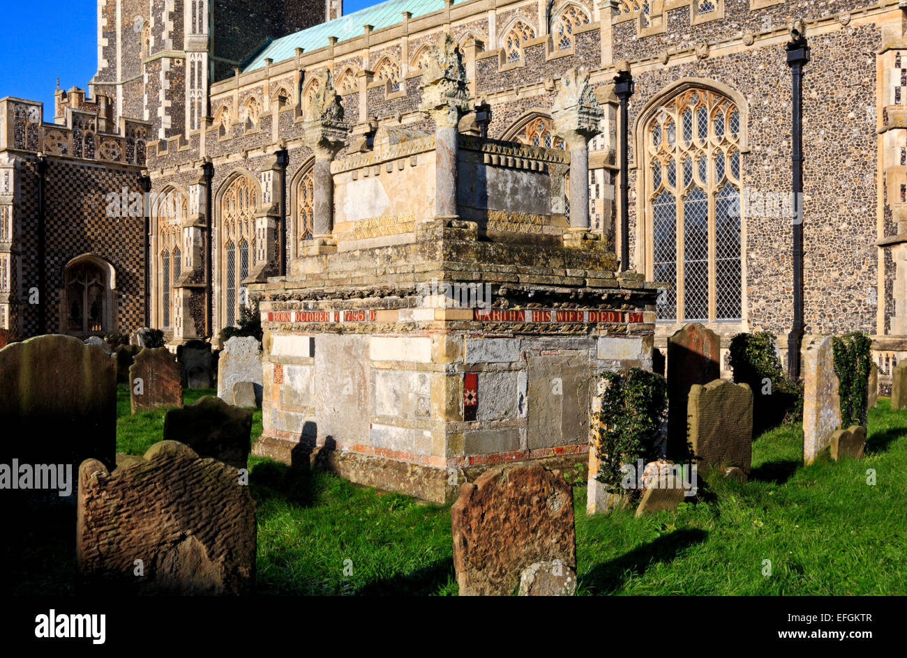 Large tomb hi-res stock photography and images - Alamy