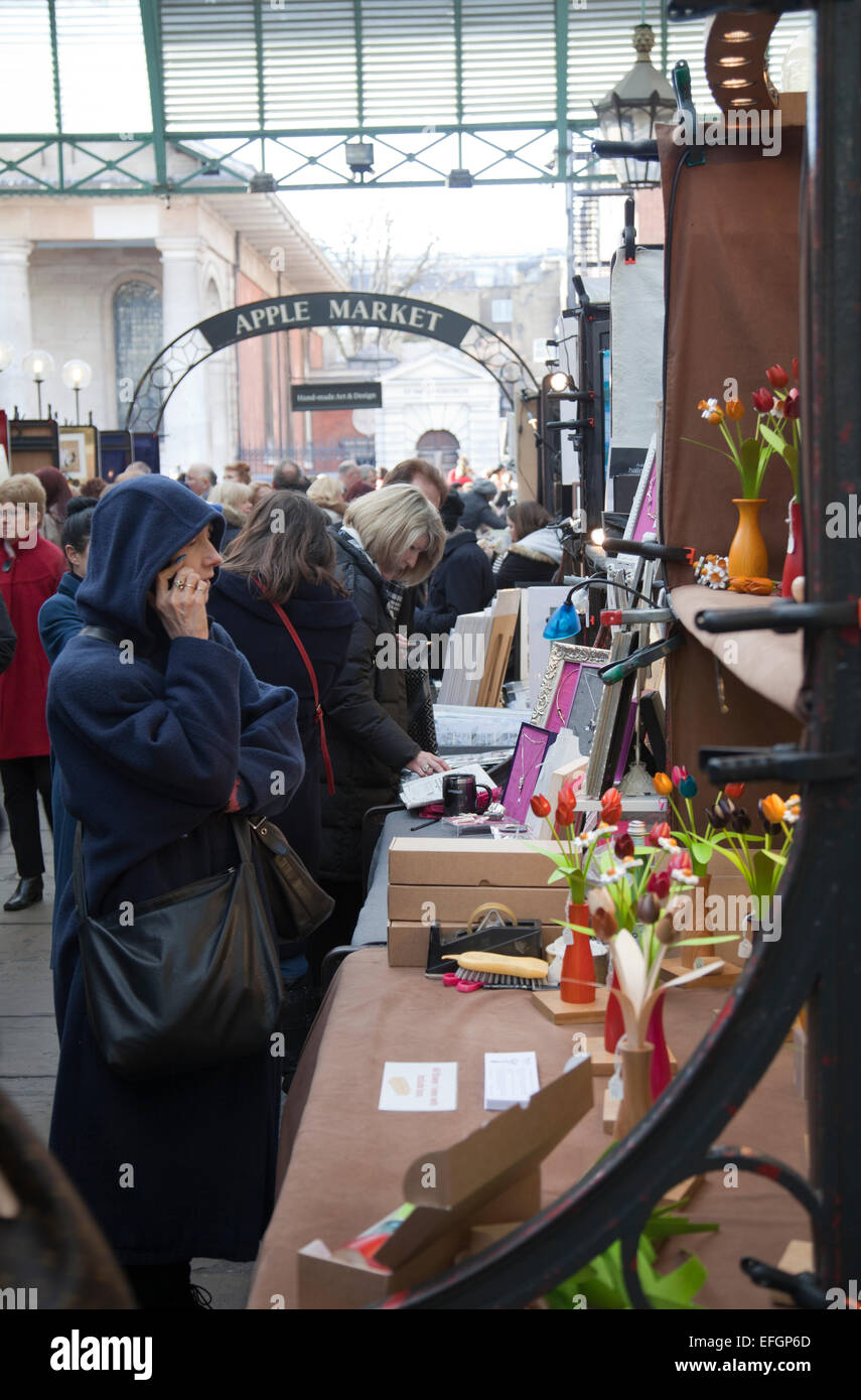 Stall Covent Garden Apple Market High Resolution Stock Photography and ...