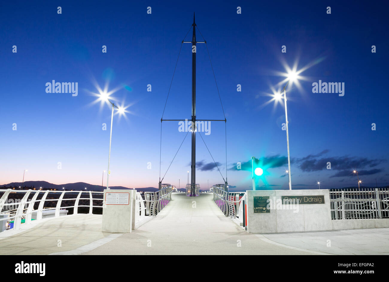 Pont y Ddraig cycle / foot bridge, Foryd Harbour, Rhyl taken at night ...