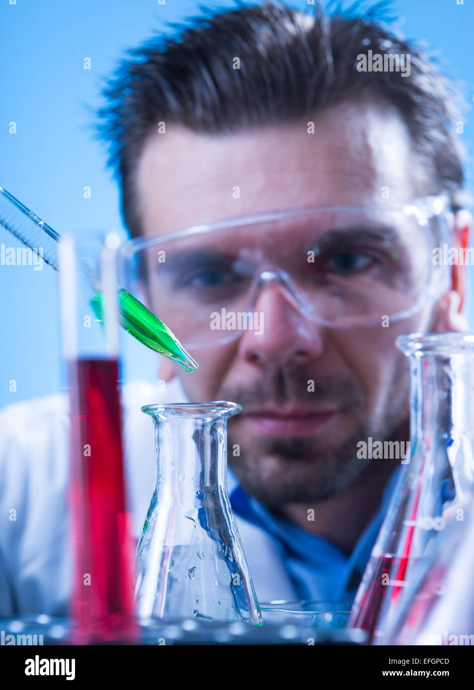 Physical chemistry laboratory equipment hi-res stock photography and ...