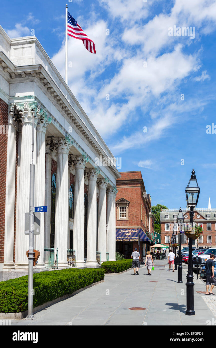 Newport washington hi-res stock photography and images - Alamy