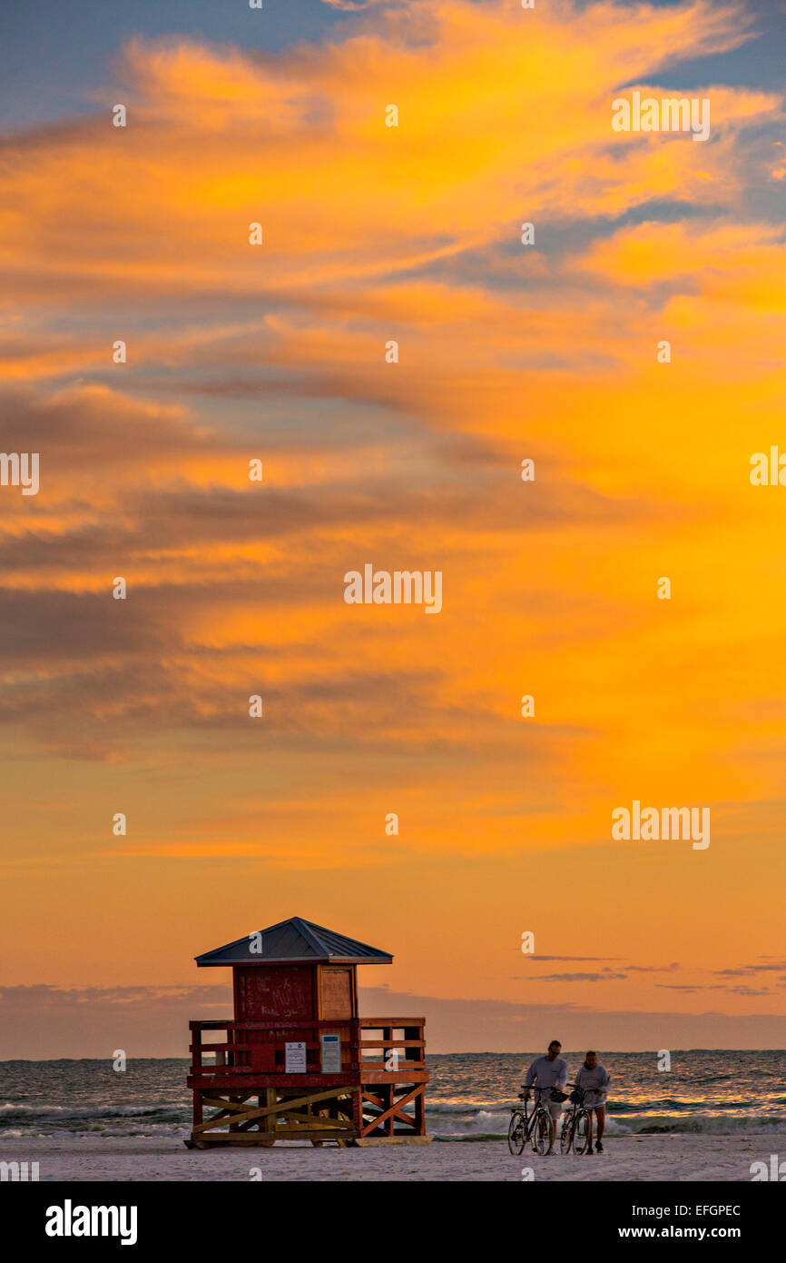 Sunset over Siesta Key beach in Sarasota, Florida Stock Photo - Alamy