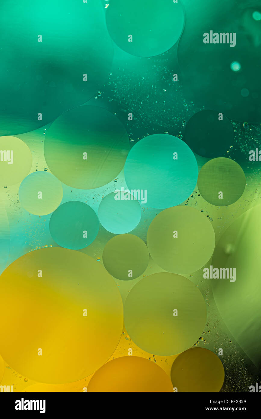Green and yellow gradient hi-res stock photography and images - Alamy