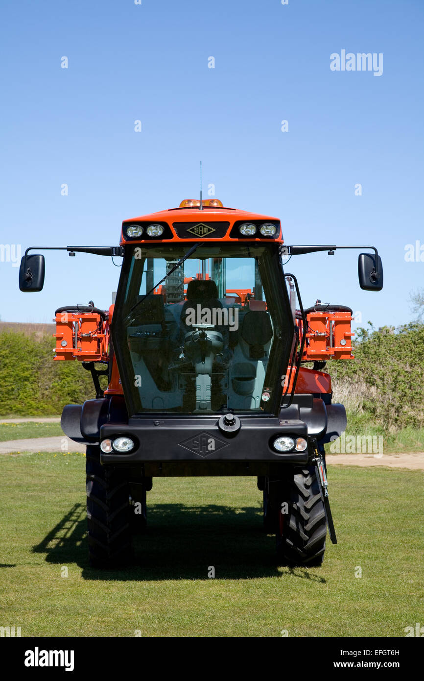 Crop Sprayer. A new SAM Vision 3.0 self propelled crop sprayer with it ...
