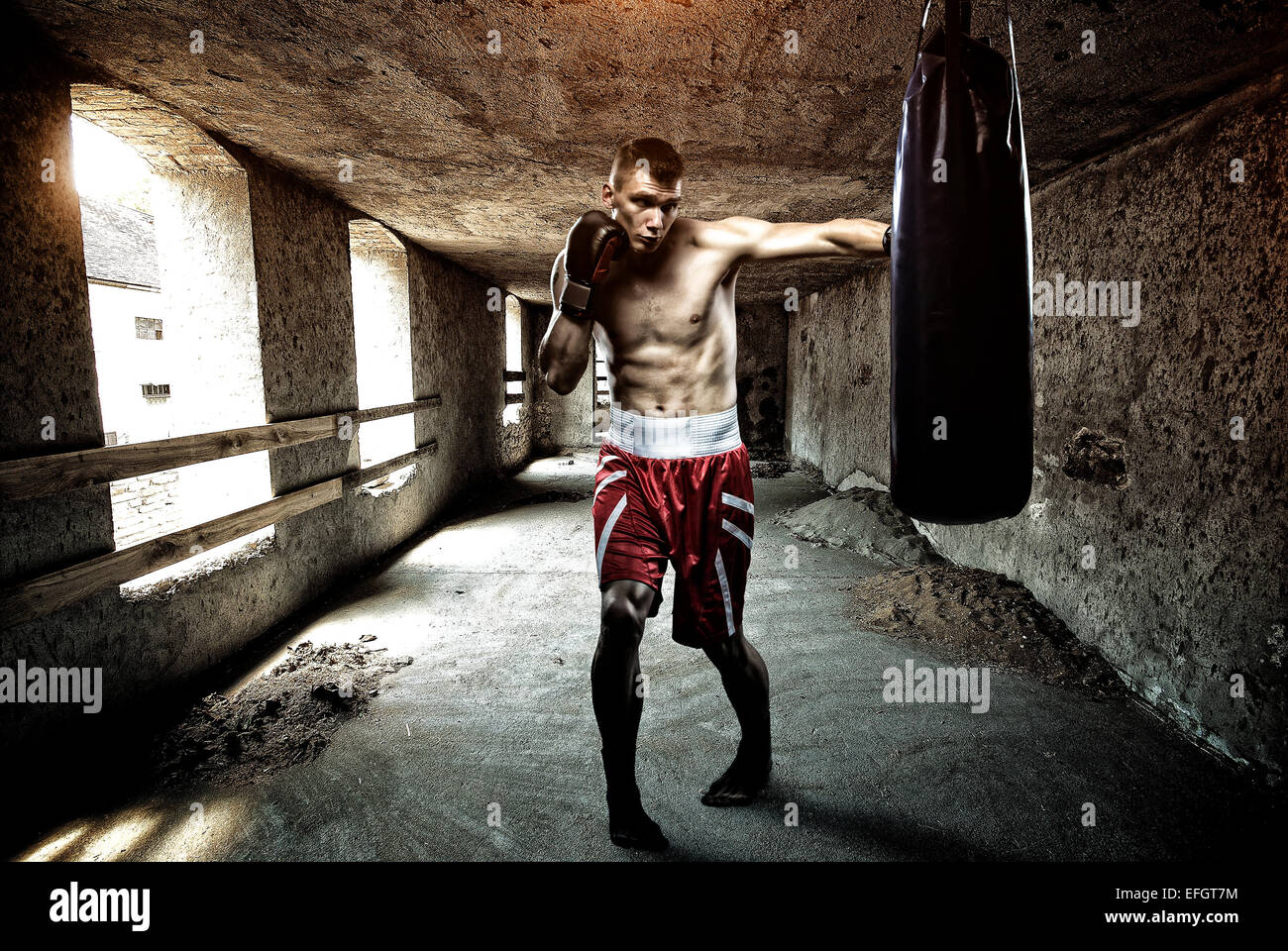 Sport fighting hi-res stock photography and images - Alamy
