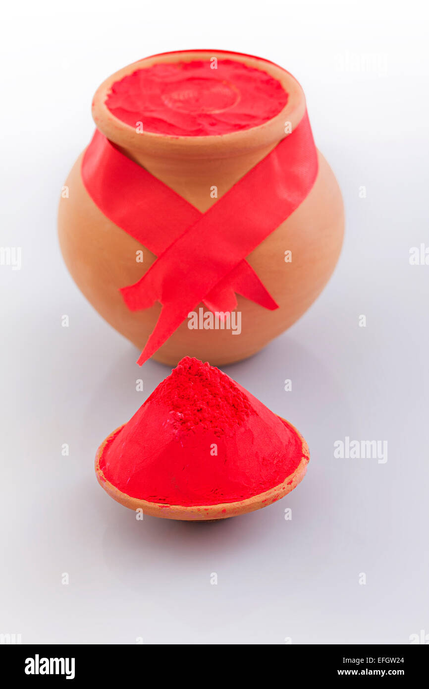Holi powder pot hi-res stock photography and images - Alamy