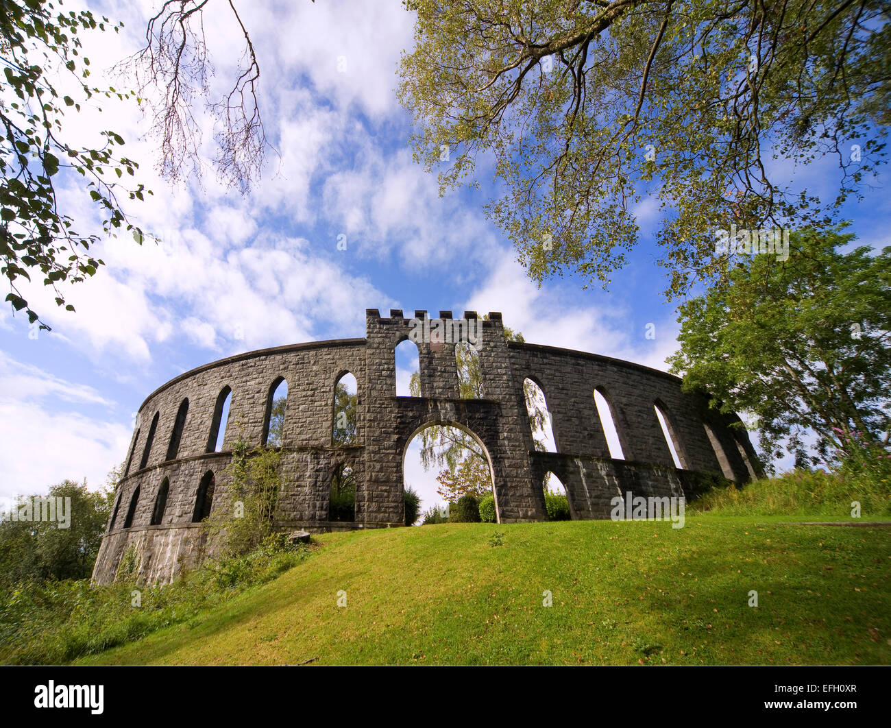 Oban folly tower hi-res stock photography and images - Alamy