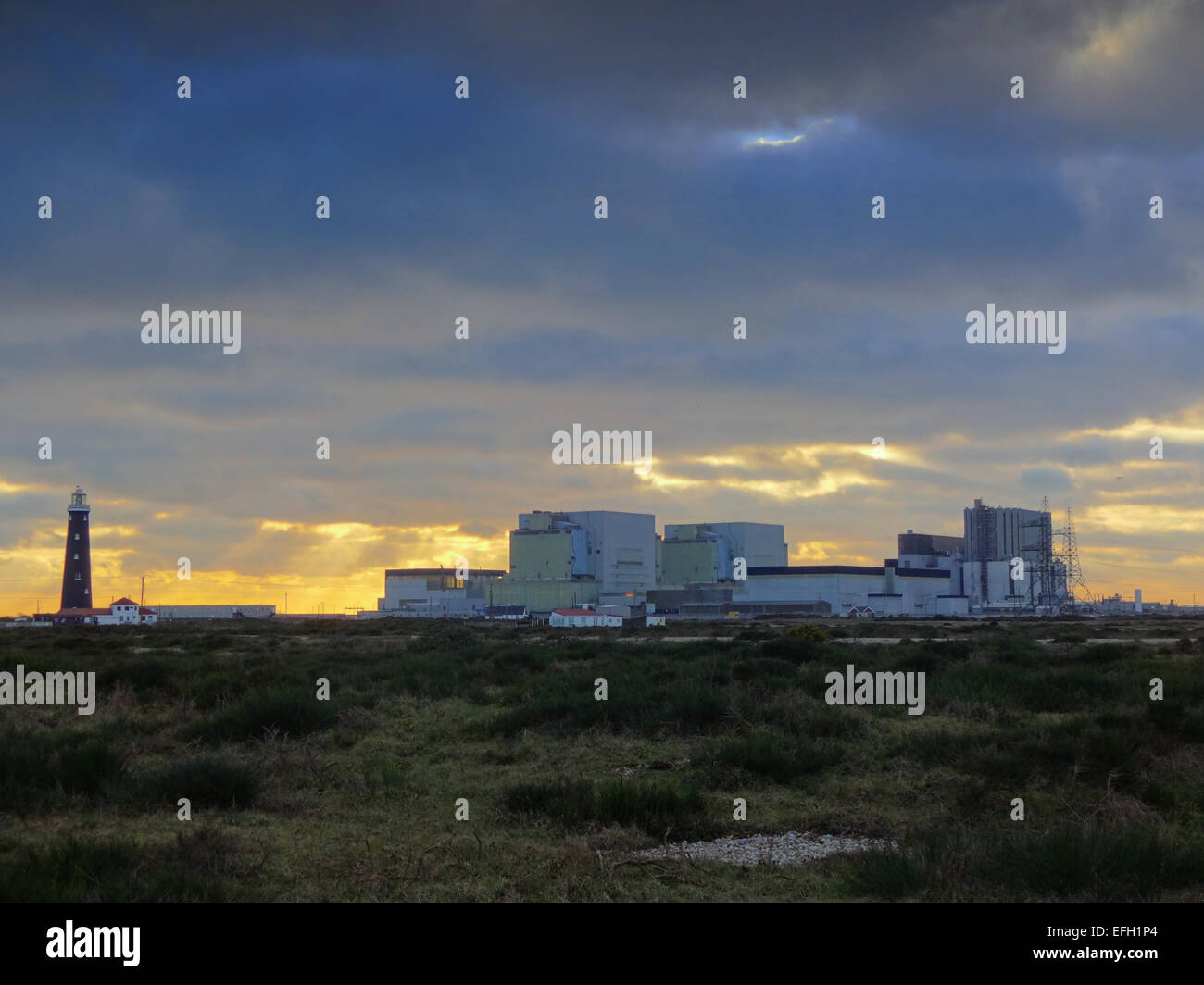 Nuclear power plant uk hi-res stock photography and images - Alamy