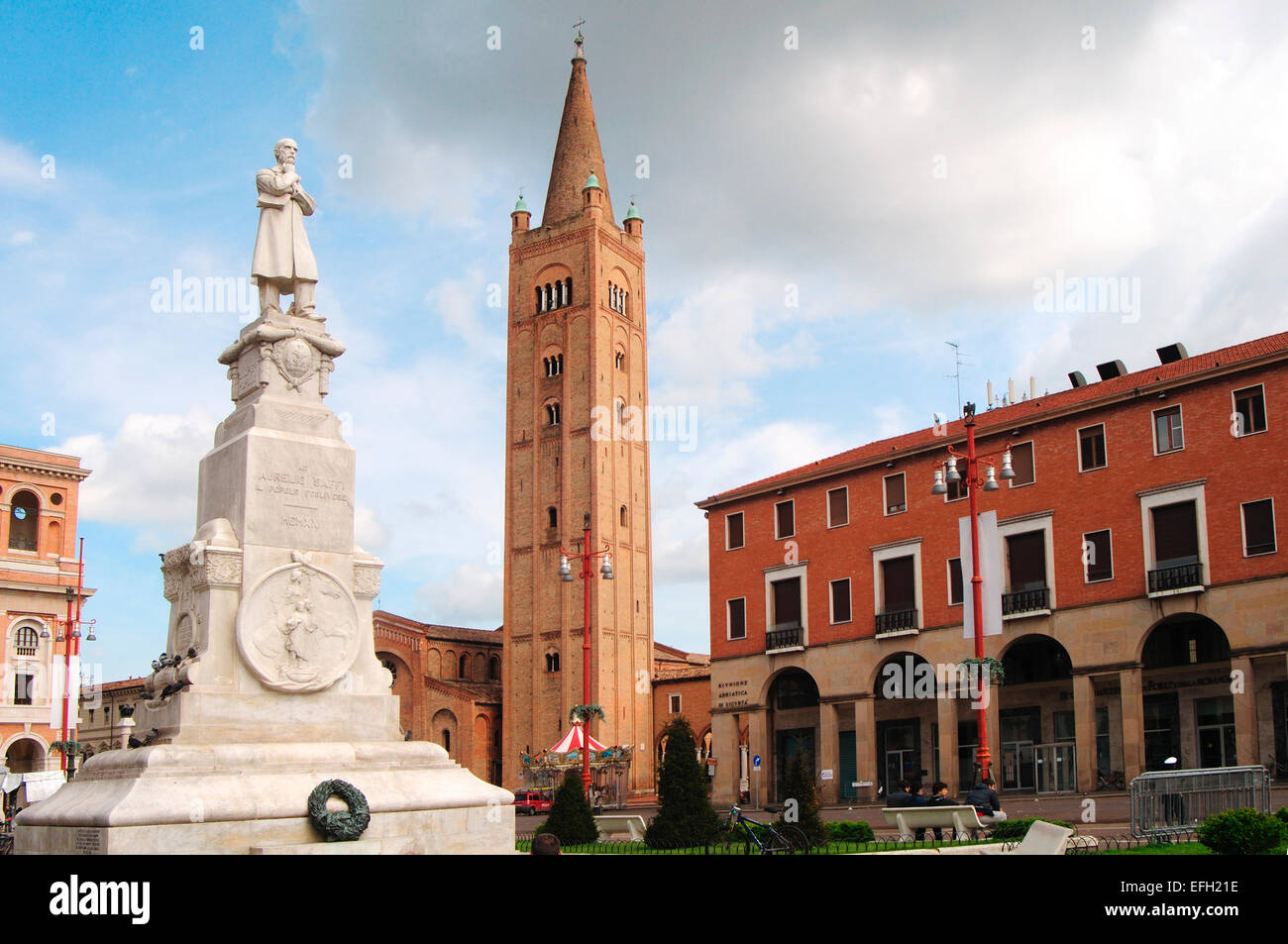 Italy, Emilia Romagna, Forlì. Piazza Aurelio Saffi, Monument Stock ...
