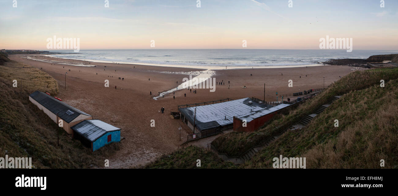 Longsands beach tynemouth hi-res stock photography and images - Alamy