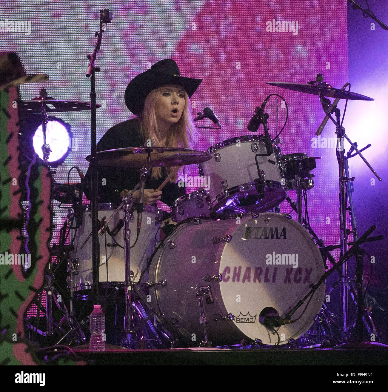 Hollywood, California, USA. 3rd Feb, 2015. English singer and musician ...