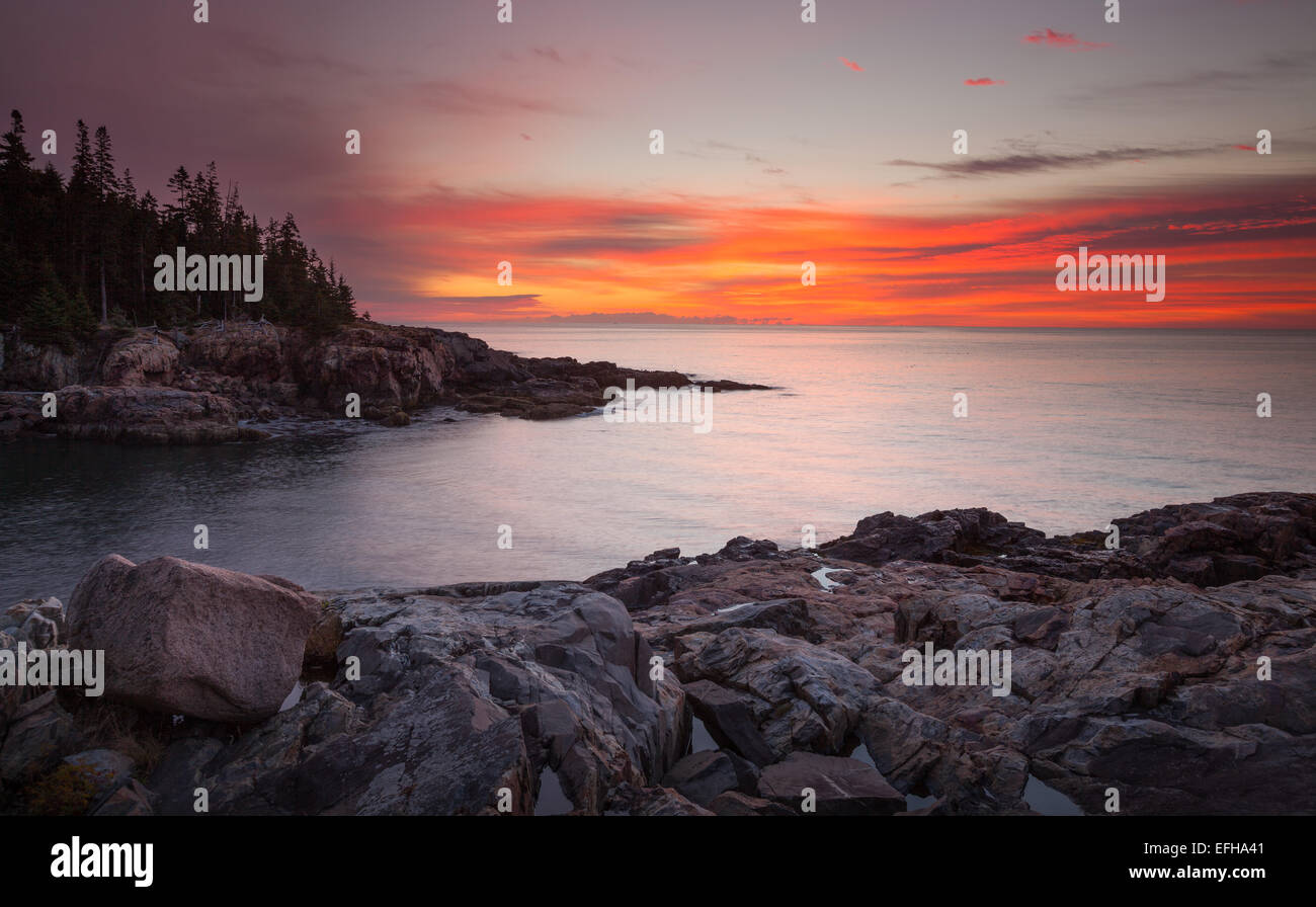 Sunrise at Little Hunters Beach, Acadia National Park, Maine, USA Stock ...