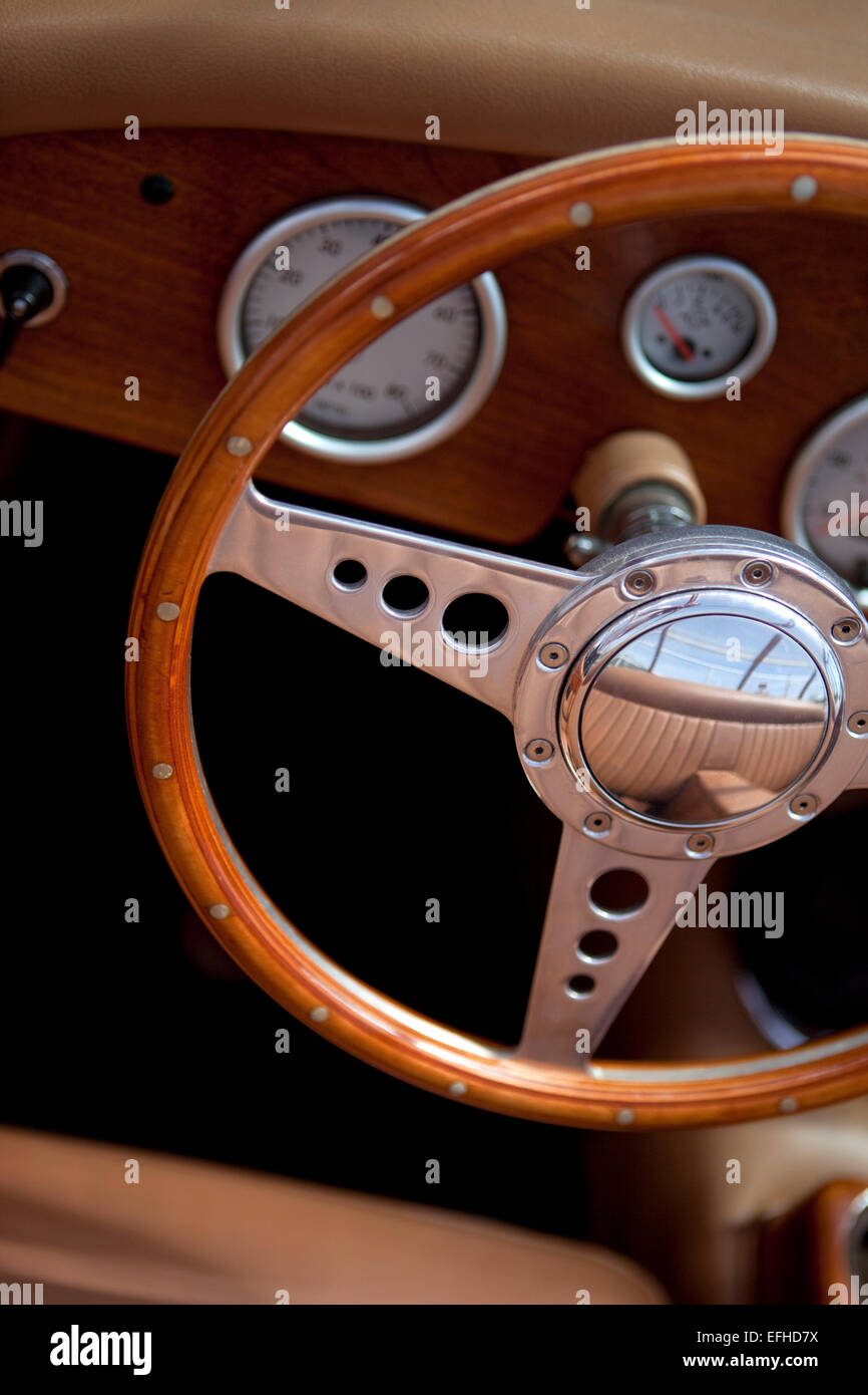 Old wooden car steering wheel Stock Photo - Alamy