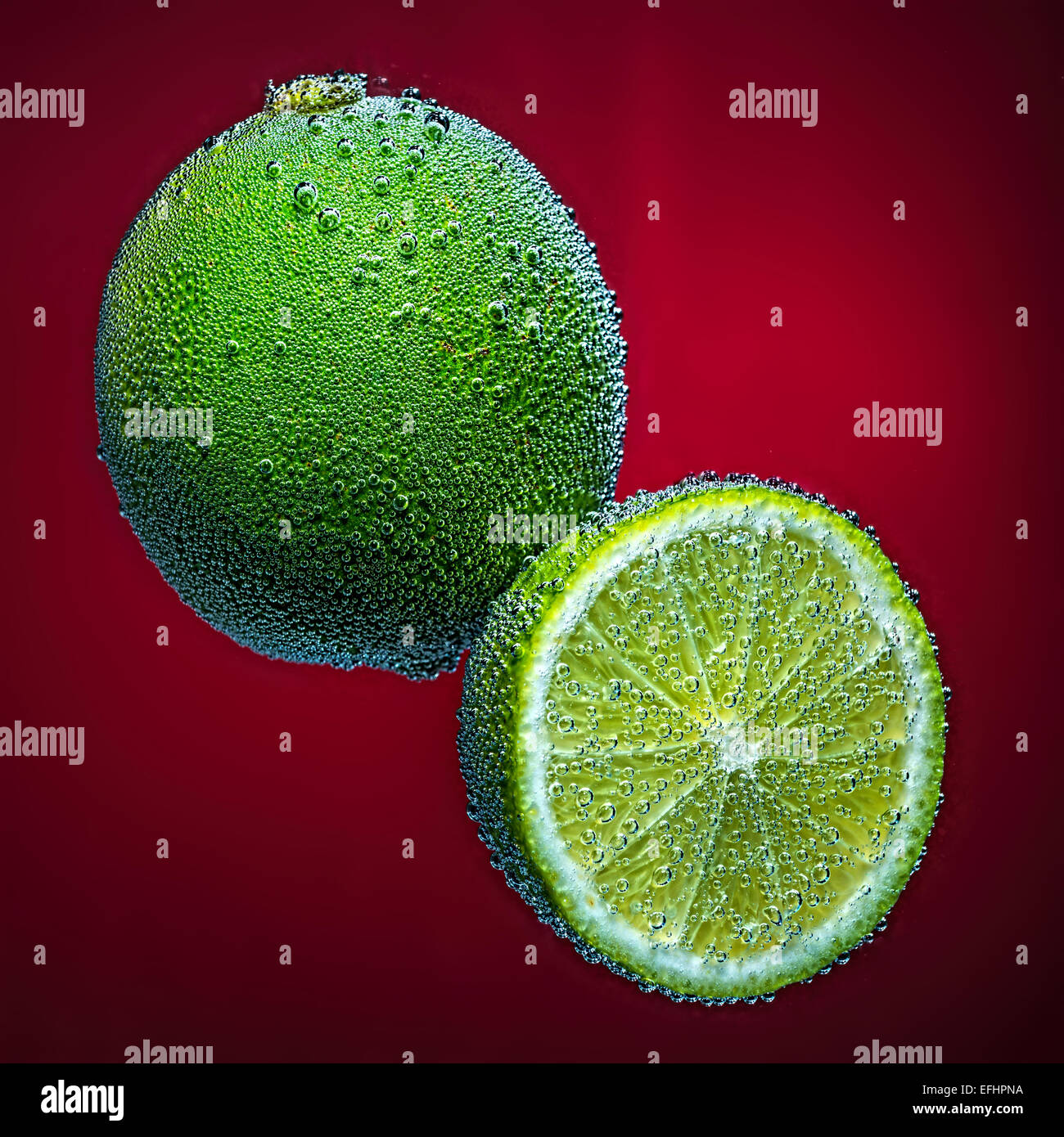 Lime with CO2 Bubbles,underwater Stock Photo - Alamy