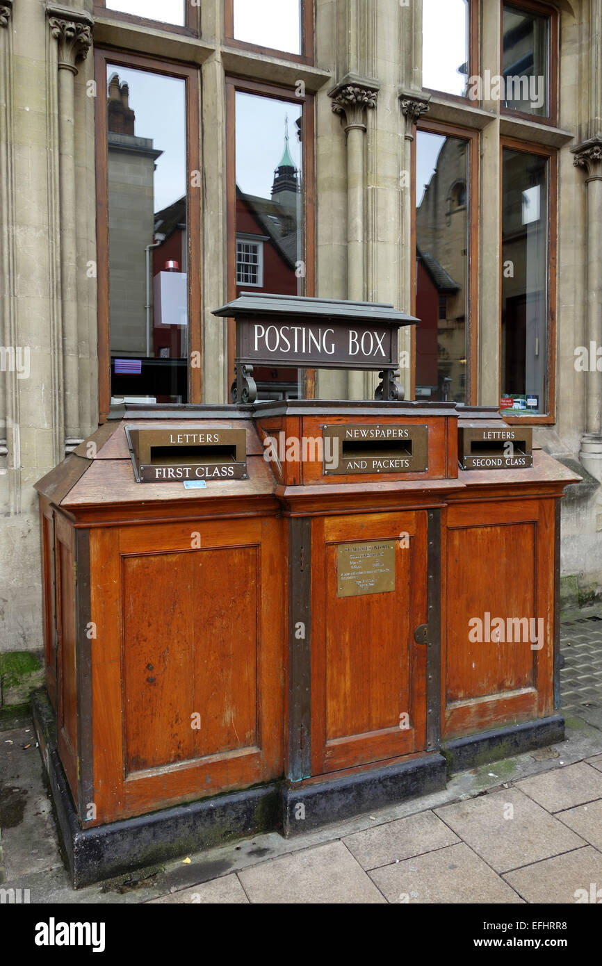 Historic post box, Britain, UK Stock Photo - Alamy