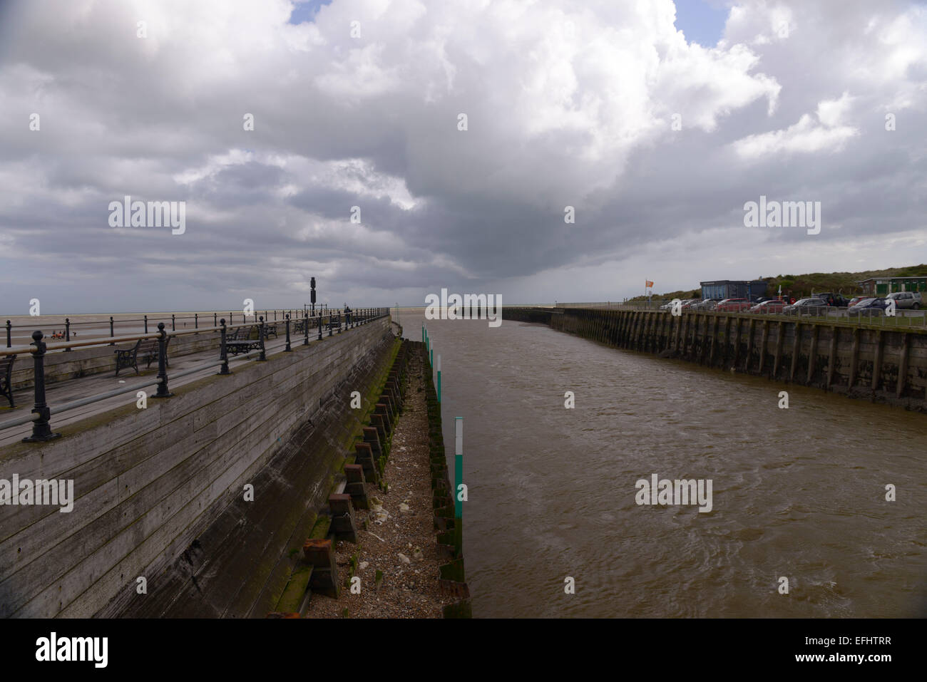 Littlehampton boat hi-res stock photography and images - Alamy