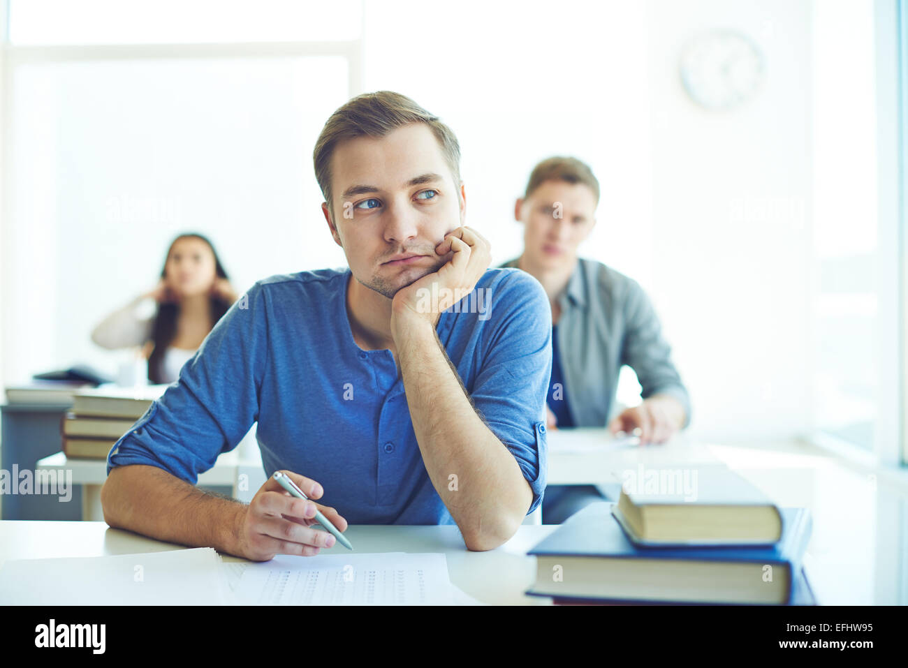 College student working out hi-res stock photography and images - Alamy
