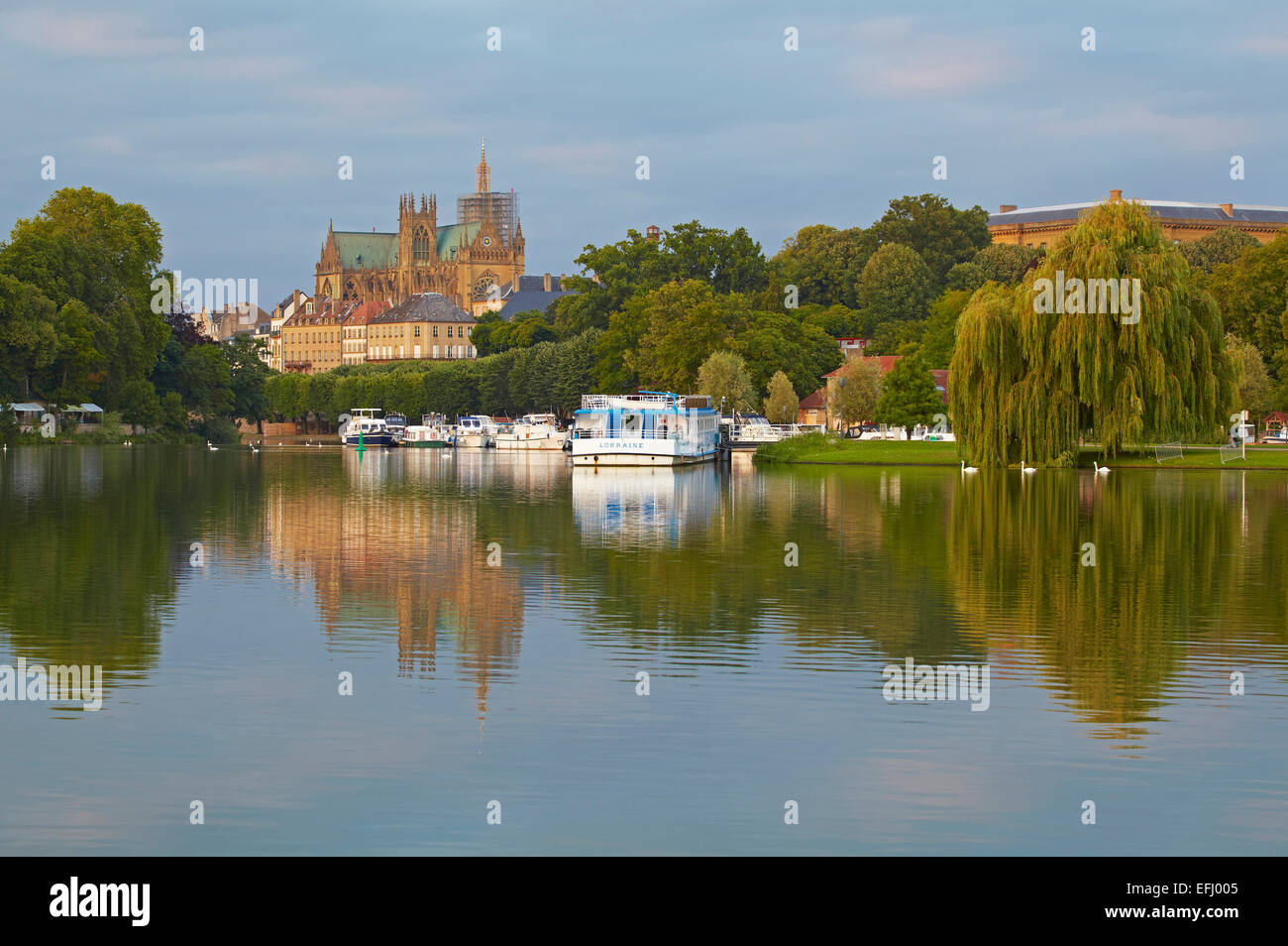 Metz cathedral holidays hi-res stock photography and images - Alamy