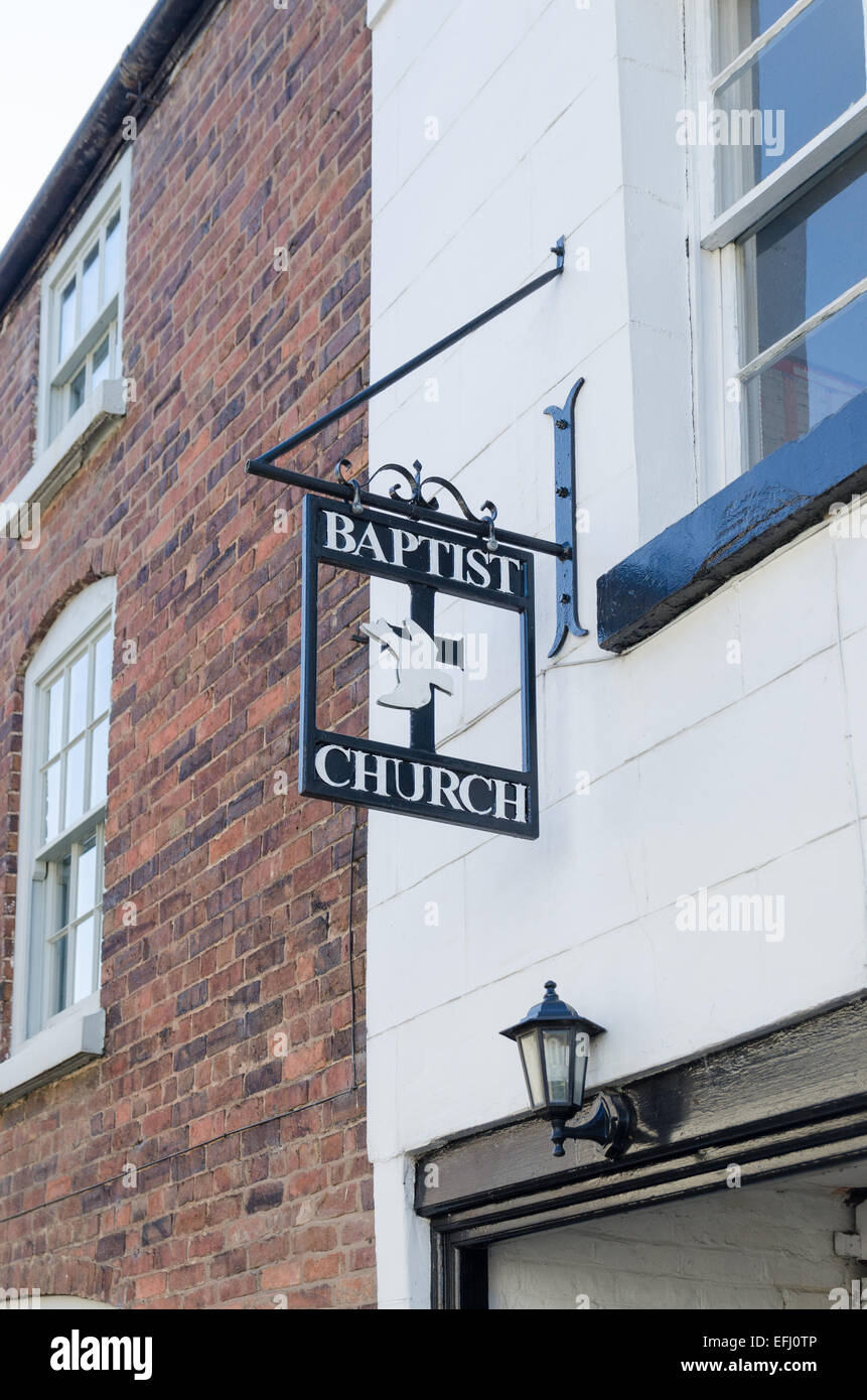 Hanging church sign hi-res stock photography and images - Alamy