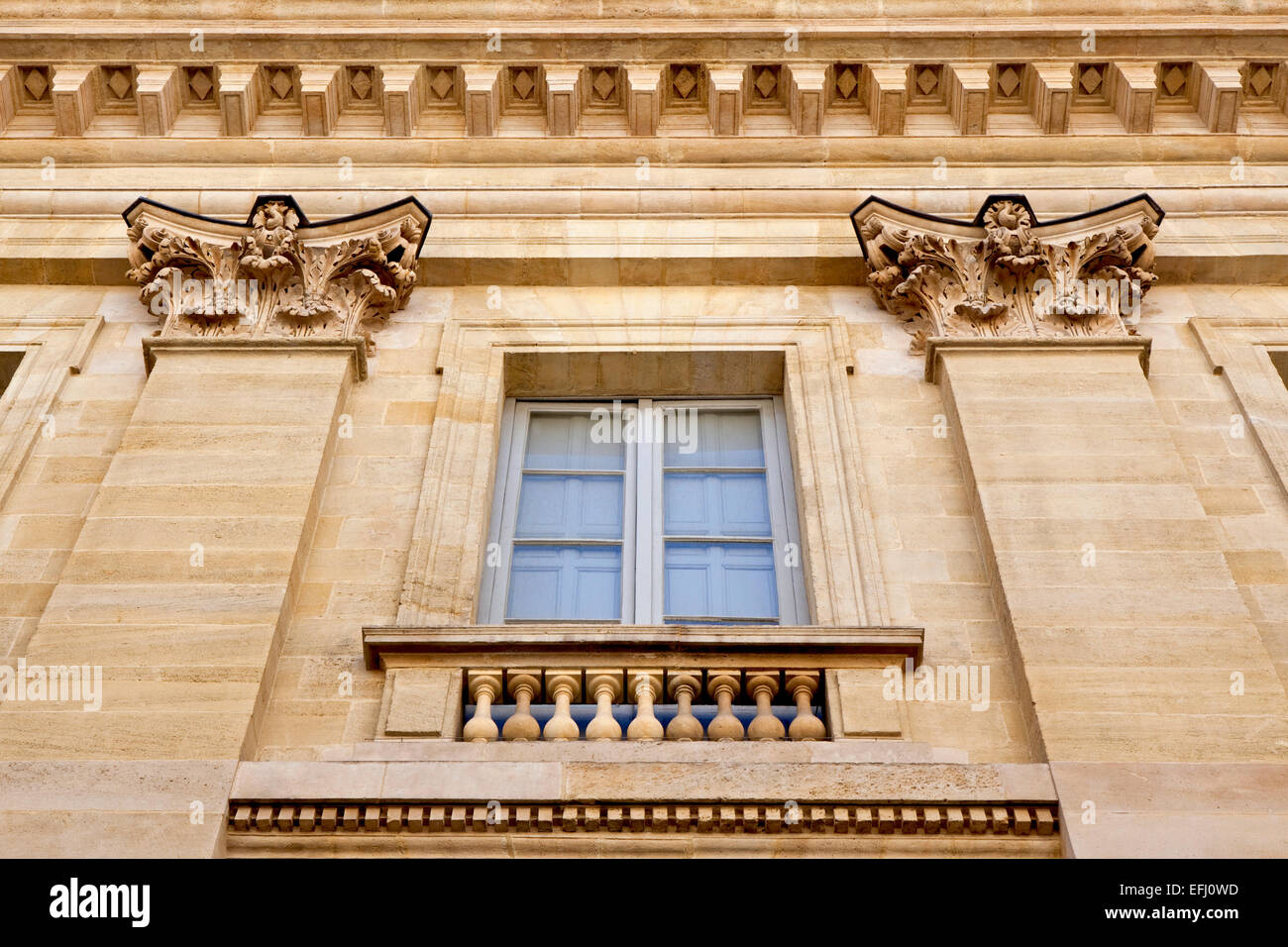 Facade of Bordeaux Opera, France Stock Photo - Alamy