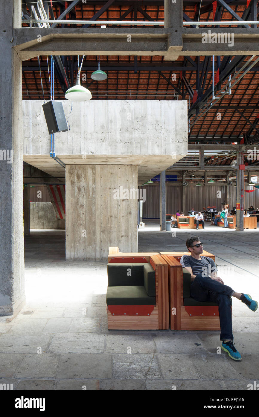 Lina bo bardi sesc pompeia hi-res stock photography and images - Alamy