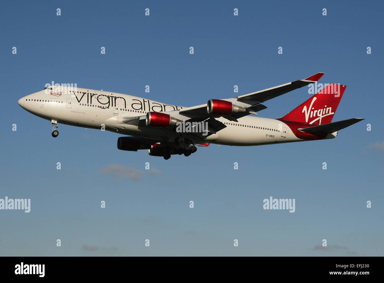 Virgin plane 747 hi-res stock photography and images - Alamy