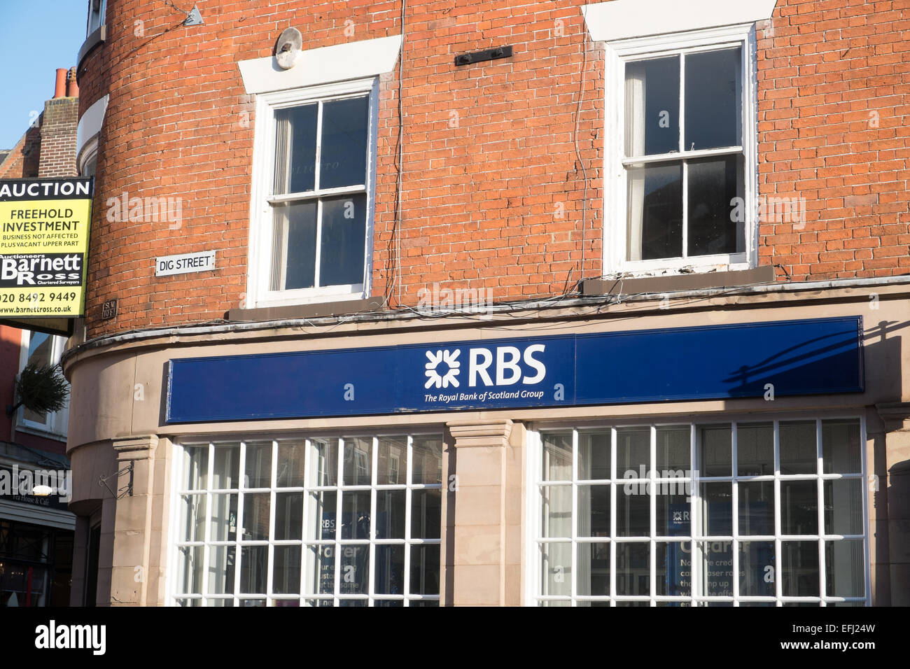 Royal bank of scotland branch hi-res stock photography and images - Alamy