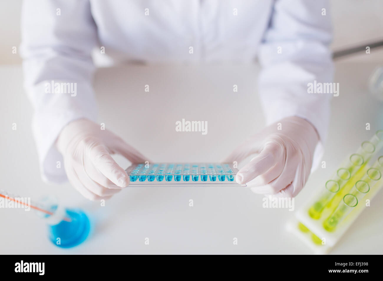 Close up scientist hands gloves hi-res stock photography and images - Alamy