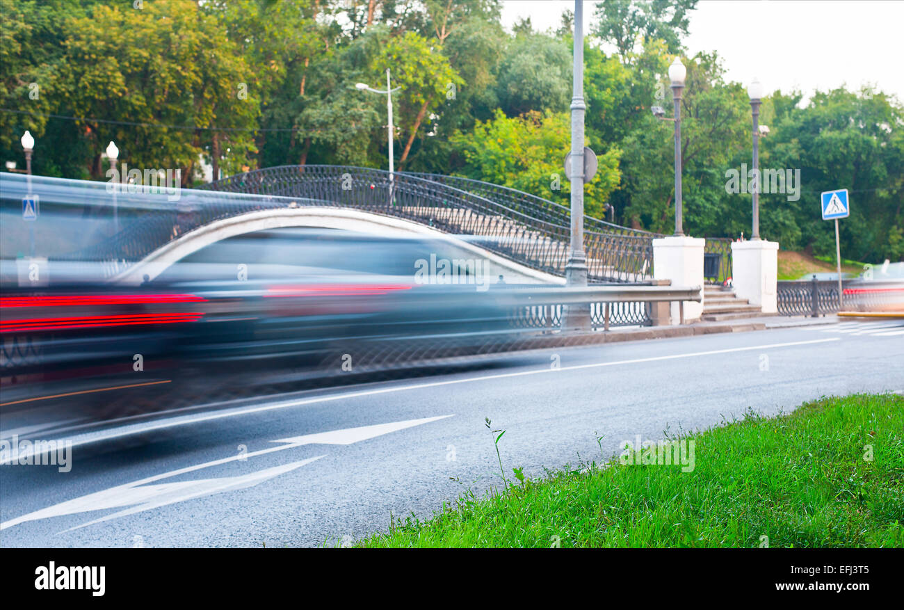 Town road markings hi-res stock photography and images - Alamy