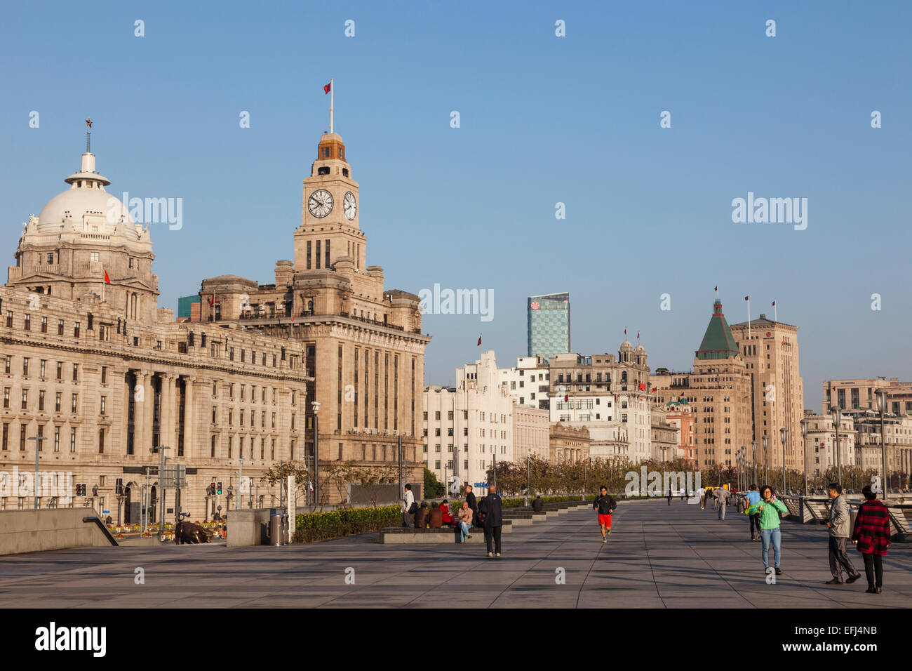 China, Shanghai, The Bund, Historic Buildings Stock Photo - Alamy