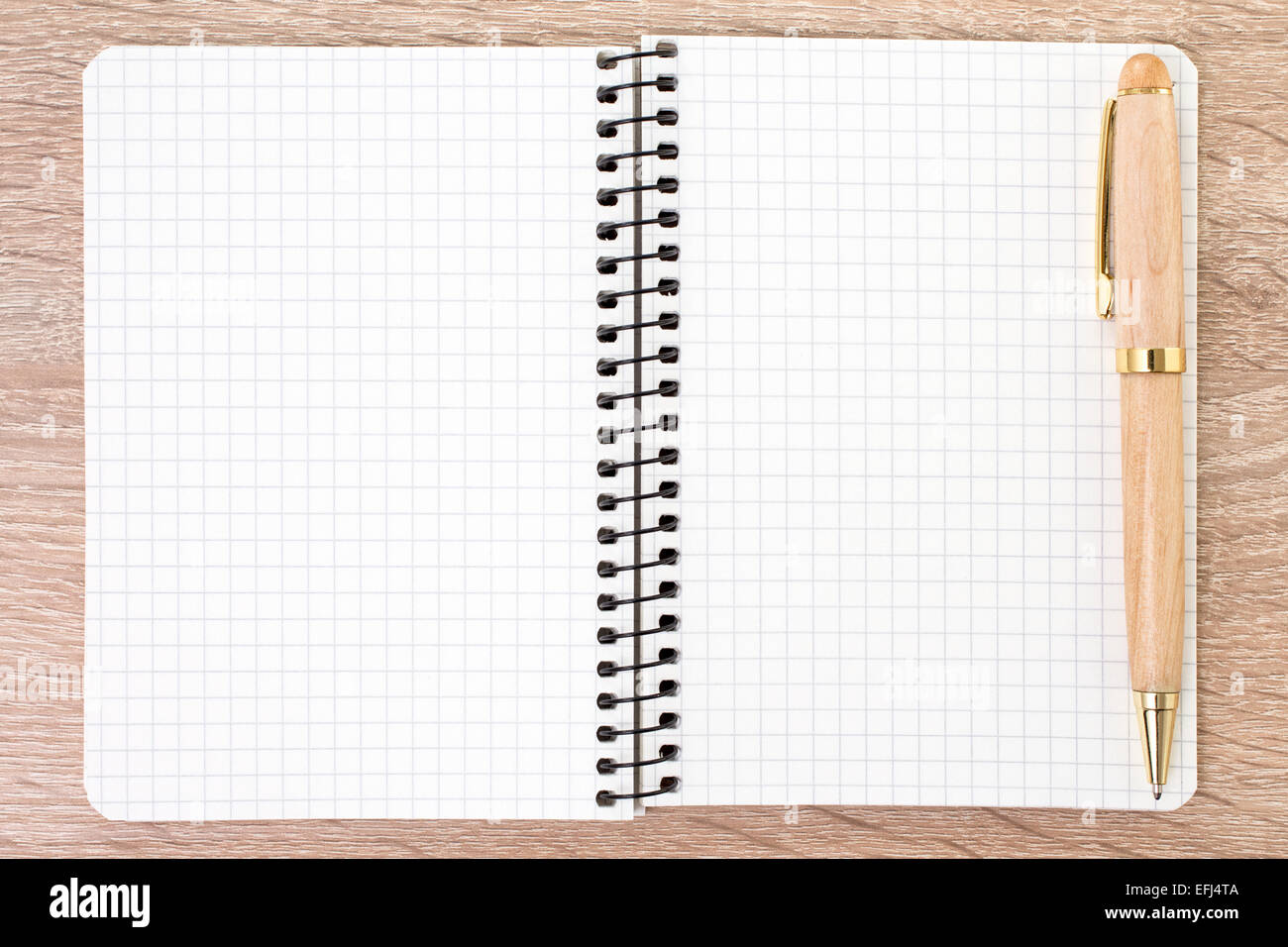 White open notebook and pen on wood background Stock Photo - Alamy